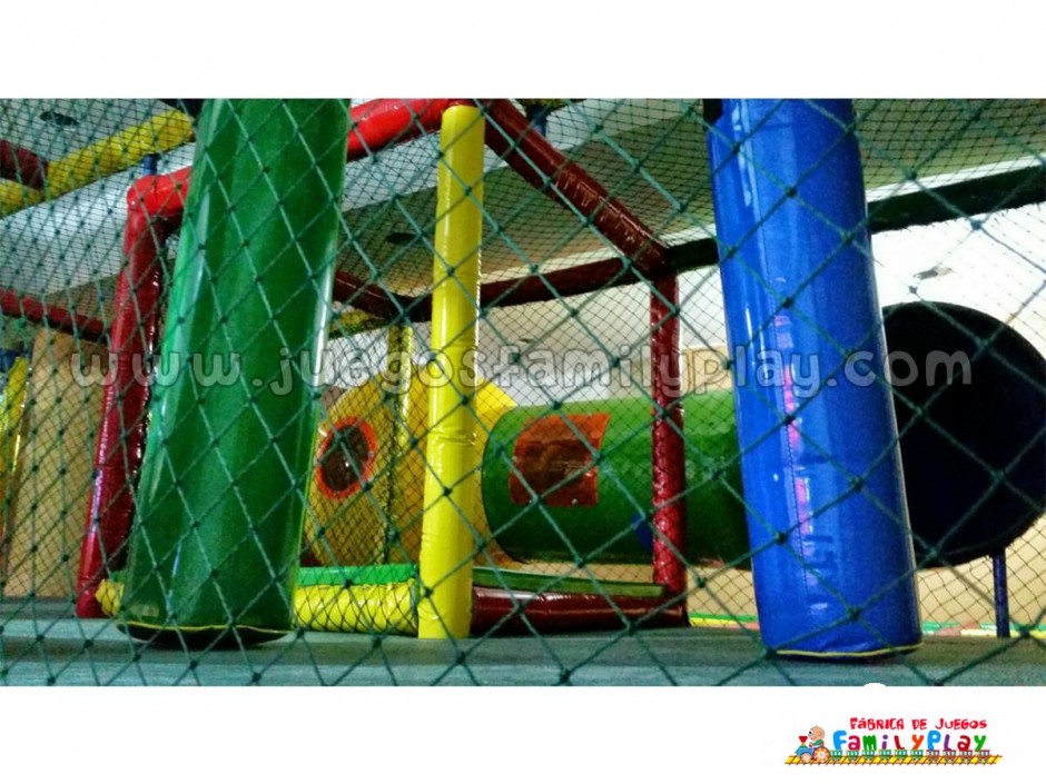 PLAYGROUND LEÃ A Y CARBON - CHOSICA - Juegos Recreativos Family Play